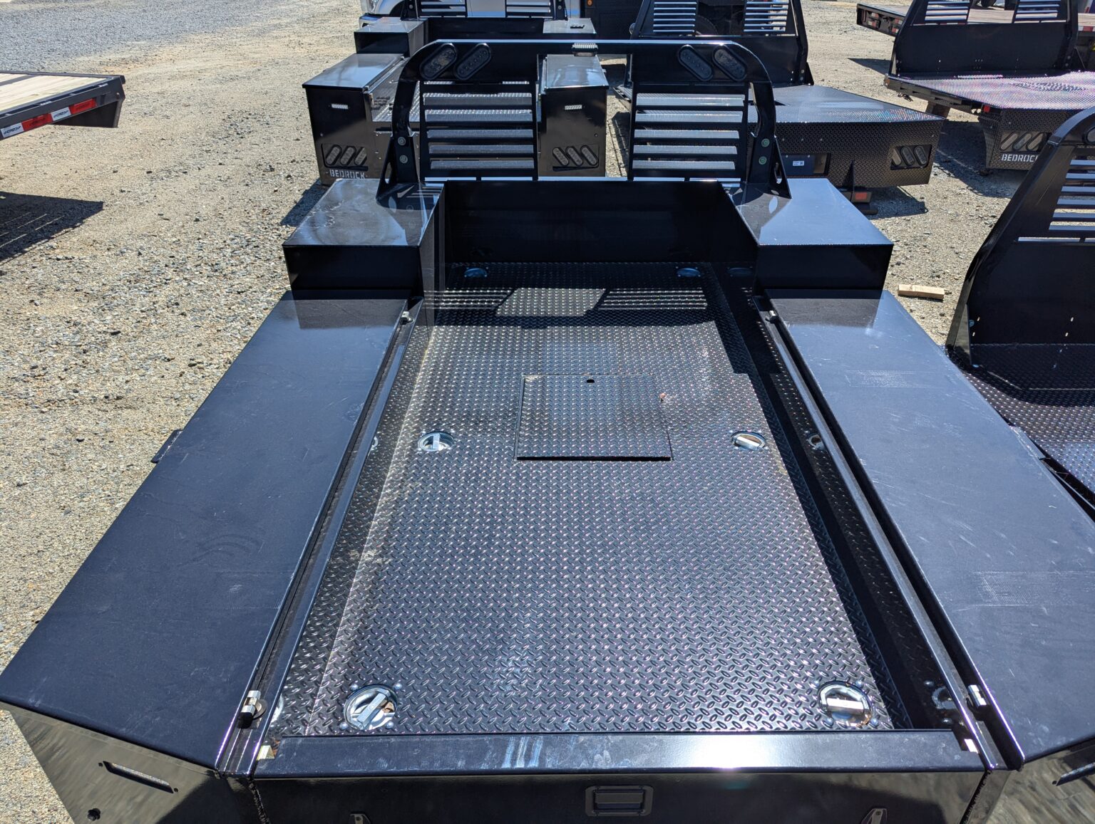 2025 Bedrock Marble 8M, 9'4" x 94", 1999 to current, Cab and Chassis ...